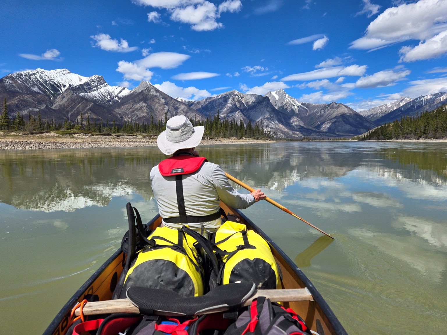 The Athabasca and Slave Rivers – Canoeing across Canada